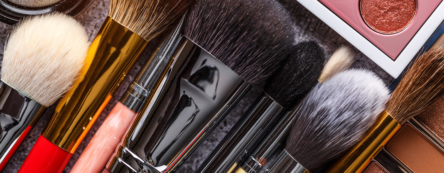 Register .MAKEUP Domains - Blacknight Solutions